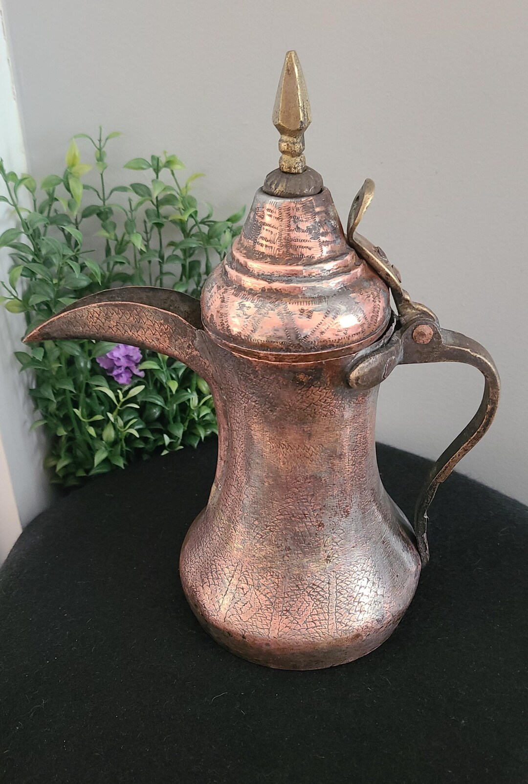 Antique Dallah Middle-eastern Hand-chased Copper Metal Coffee Pot ...