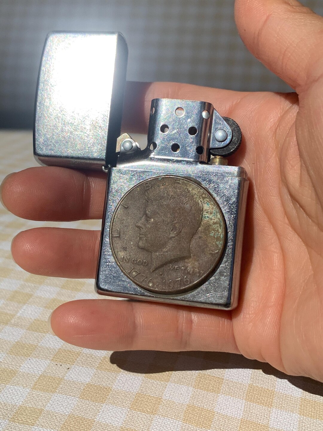 Working Vintage Lighter / Zippo Flip Top / Kennedy Coin / 1970s / Wick ...