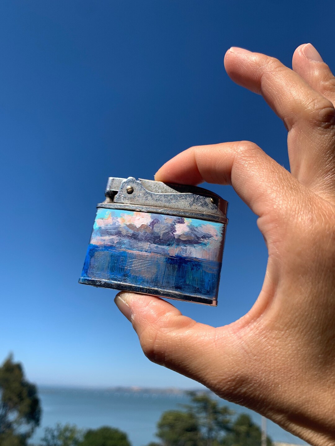 Working Vintage Lighter / Hand Painted / Made / Bay / Clouds / Penguin ...