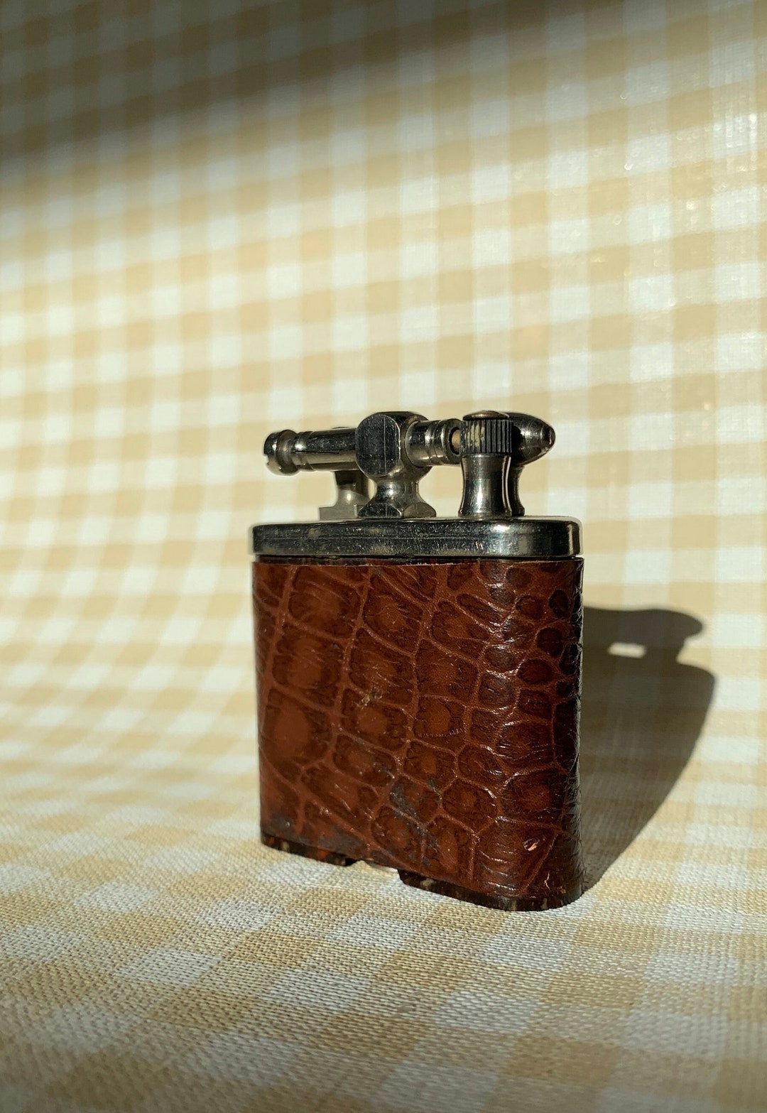 Working Vintage Lighter / Lift Arm / Brown Leather Gator Skin - Etsy UK