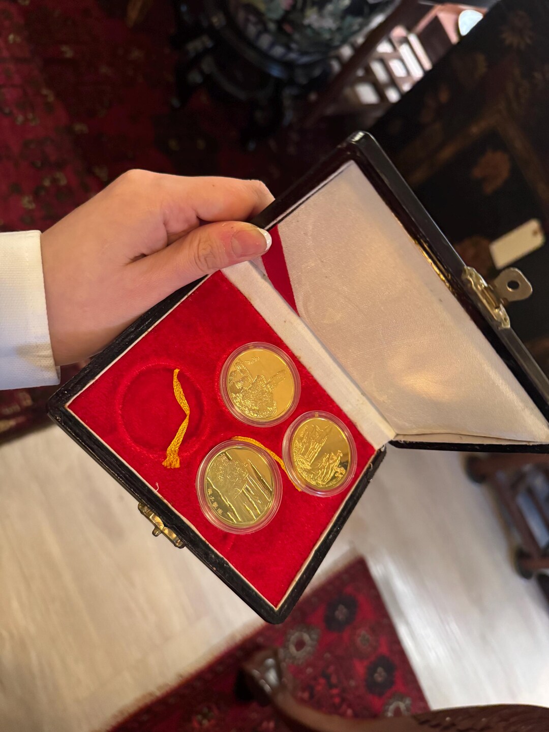 Vintage Chinese Scenic Landscape Commemorative Medal Set | China Mint ...