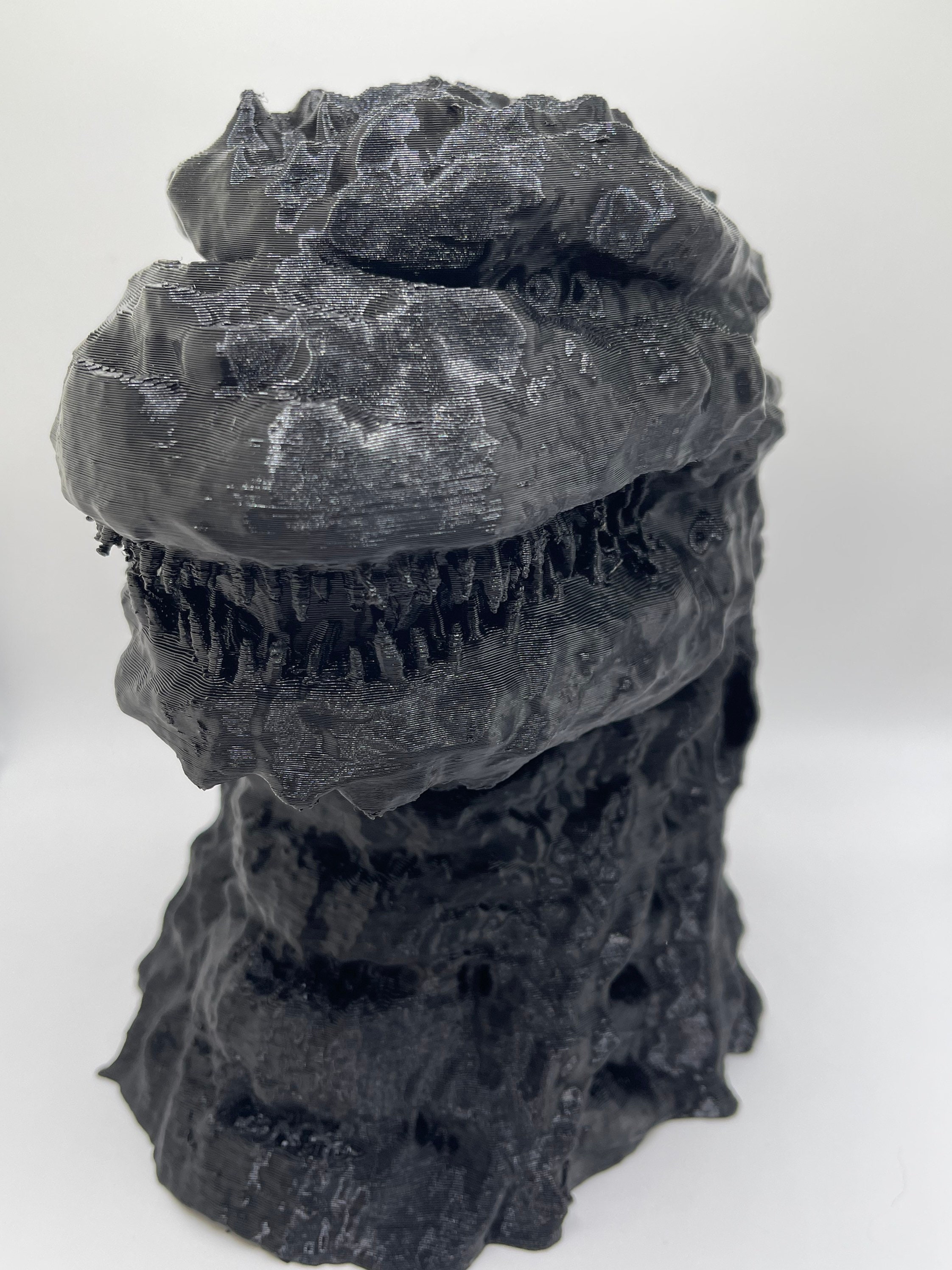 Shen Godzilla Headphone Stand | Headphone Holder, Decor, Gaming, Twitch ...