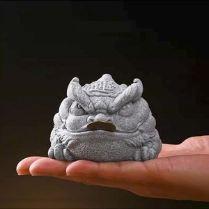 Green Sandstone Jin Chan Toad Sculpture & Statue Fengshui Good Fortune ...