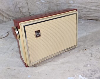 Vintage GE Am/fm Radio Cassette Recorder Portable Radio Model 3-5244B ...