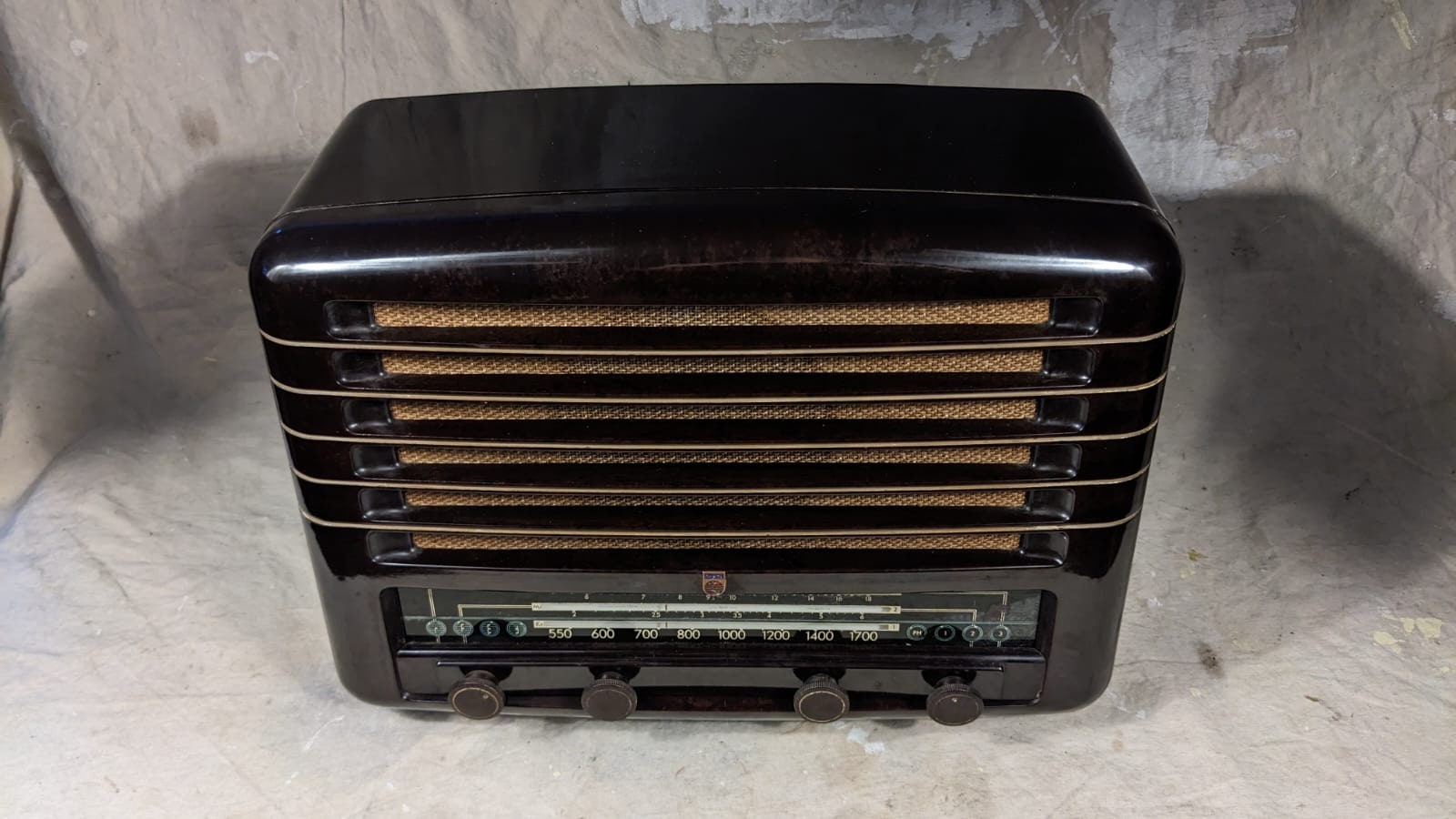 1952 Philips Bakelite Multiband Radio Receiver - Etsy