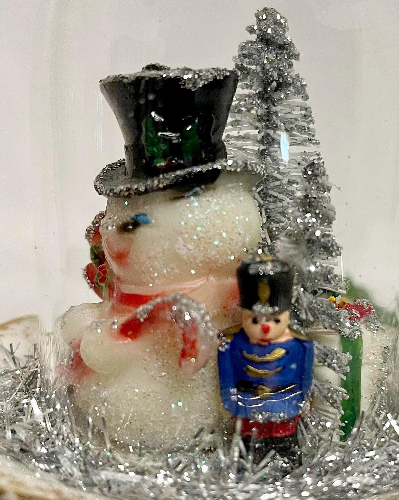 Vintage Miniature Snowman Glass Dome: Festive Holiday Centerpiece - Etsy