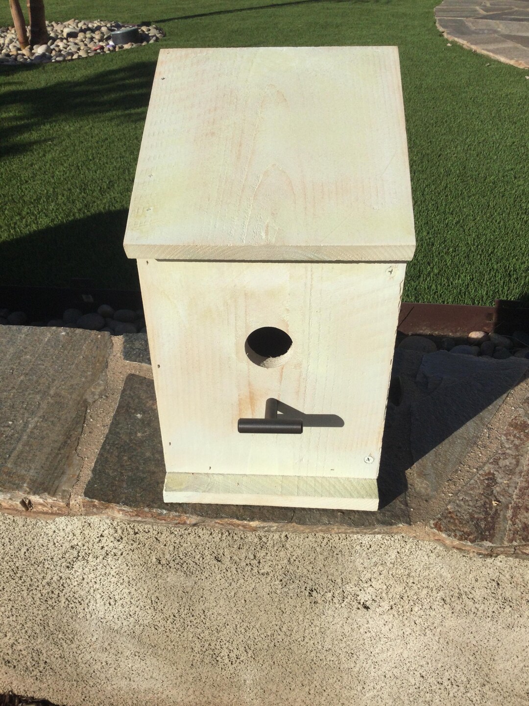 Beautiful, Large Size Bluebird/woodpecker Birdhouse. Simple Elegant ...