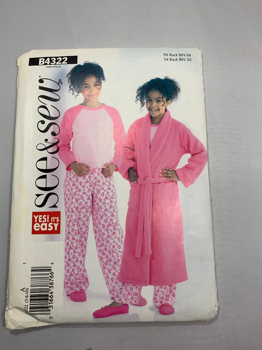 Pajama and Robe Not a PDF Sewing Pattern Size 7-16 Uncut and Factory ...