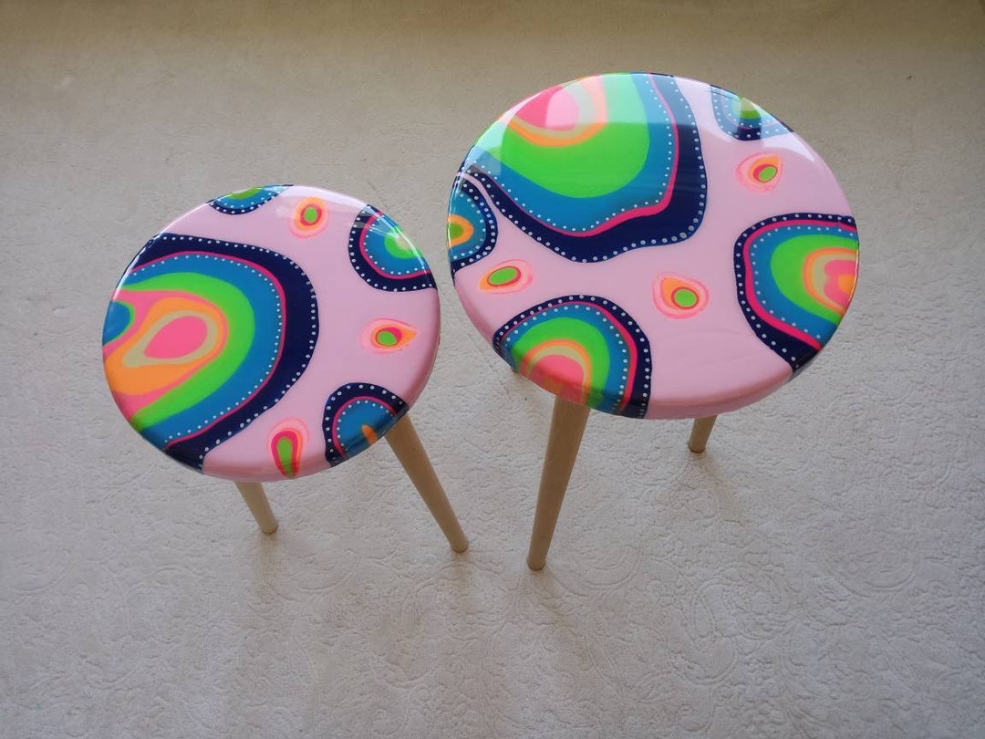 Vibrant Funky Groovy Epoxy Resin Side End Tables,colorful Rainbow Retro ...