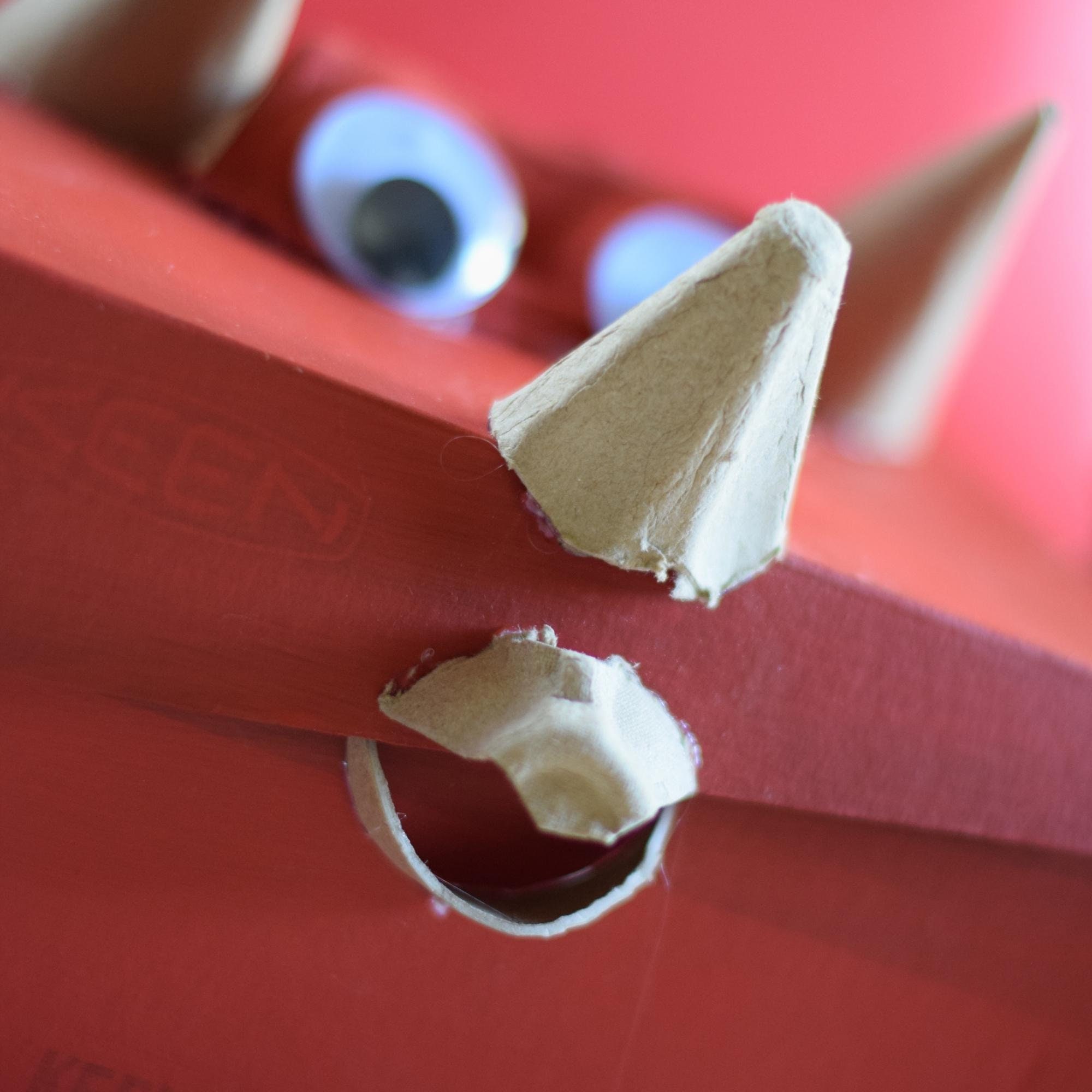 Dinosaur Triceratops Valentine Box Instructions, Printable Plans for ...