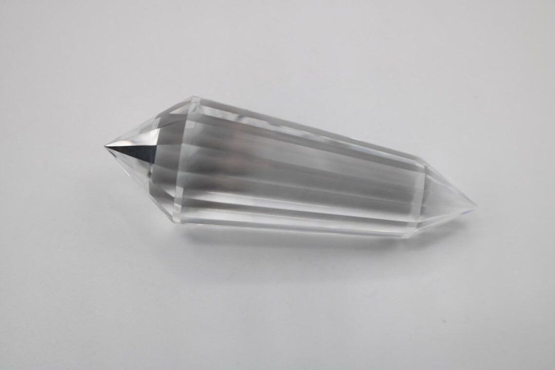 Authentic VOGEL 16 Faceted CRYSTAL - Genuine & Professionally and ...