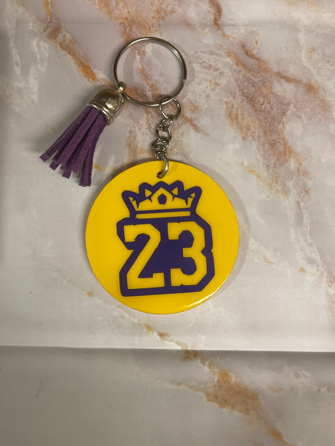 Lakers Keychain- Lebron James #23 - Etsy