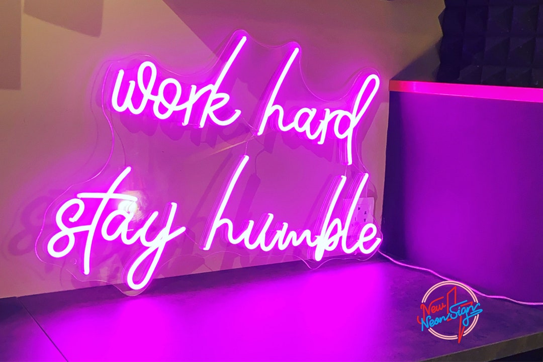 Work Hard Stay Humble Neon Sign - Motivational Office Decor | Gym & Man ...