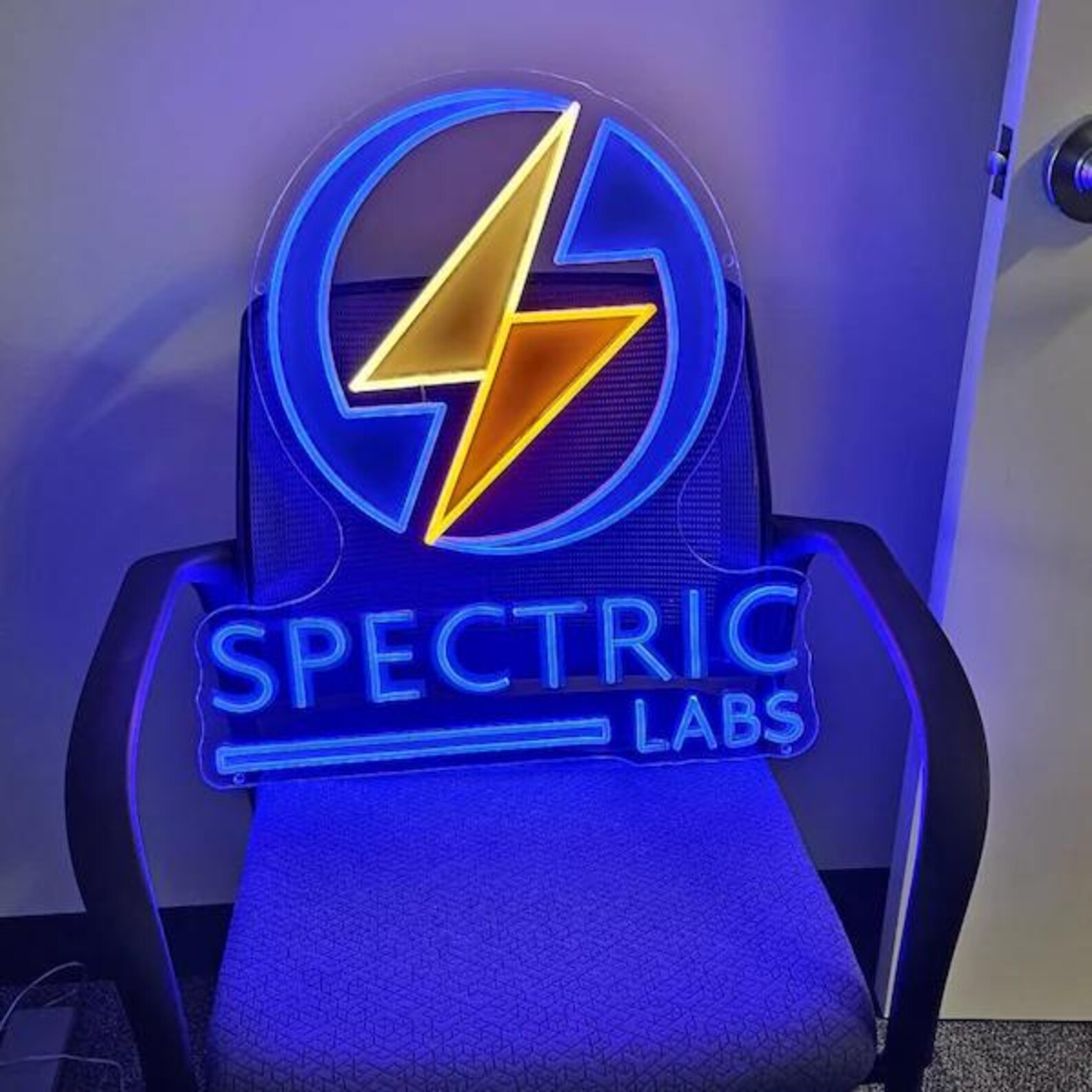 Custom Neon Sign Business Logo - Personalized UV LED Light - 3D Acrylic ...