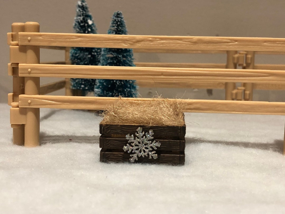 Schleich Snowflake Crate With Hay - Etsy