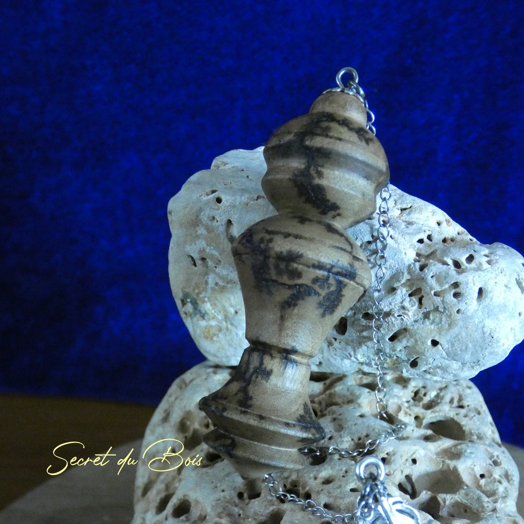 Boxwood Divinatory Pendulum, Turned Wood Dowsing Pendulum, Unique Piece ...