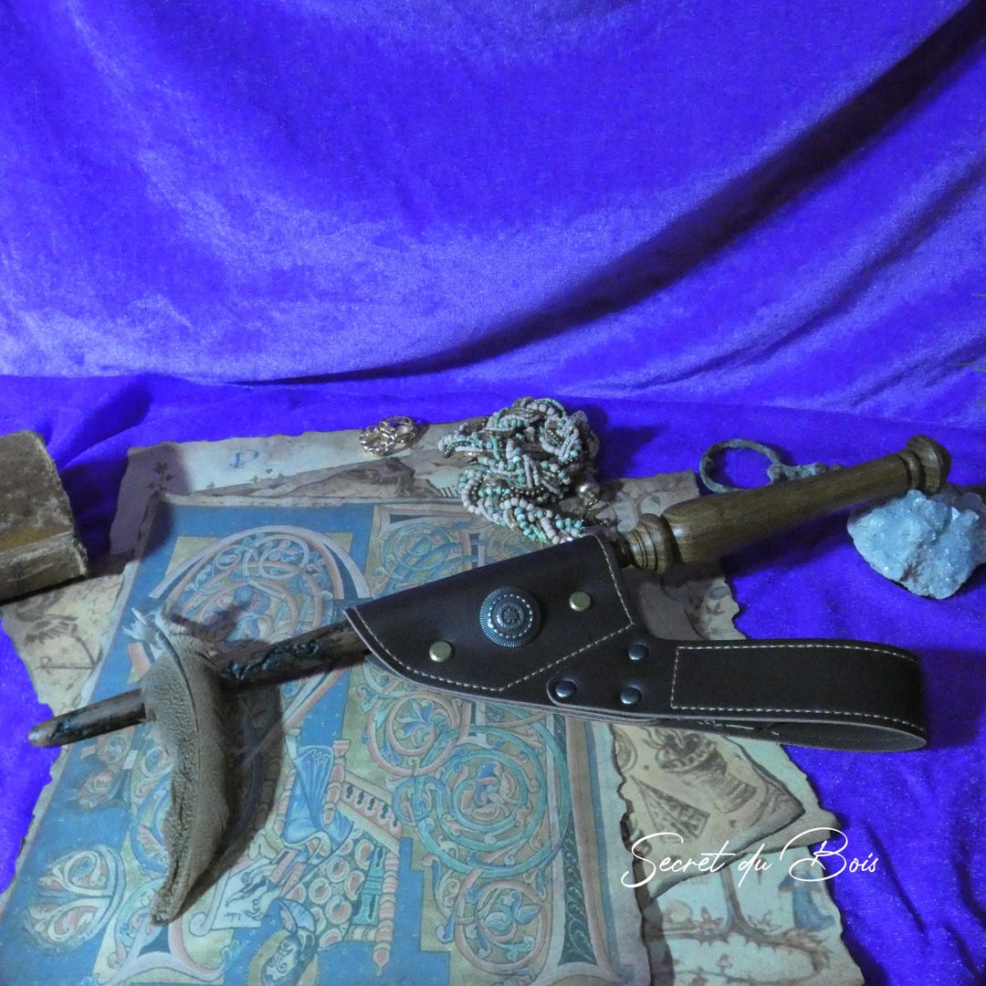 Acacia Wood Magic Wand With Its Scabbard, Hand-turned, Customizable. L ...