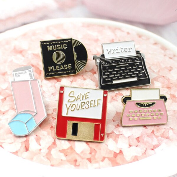 Writer Enamel Pin - Etsy