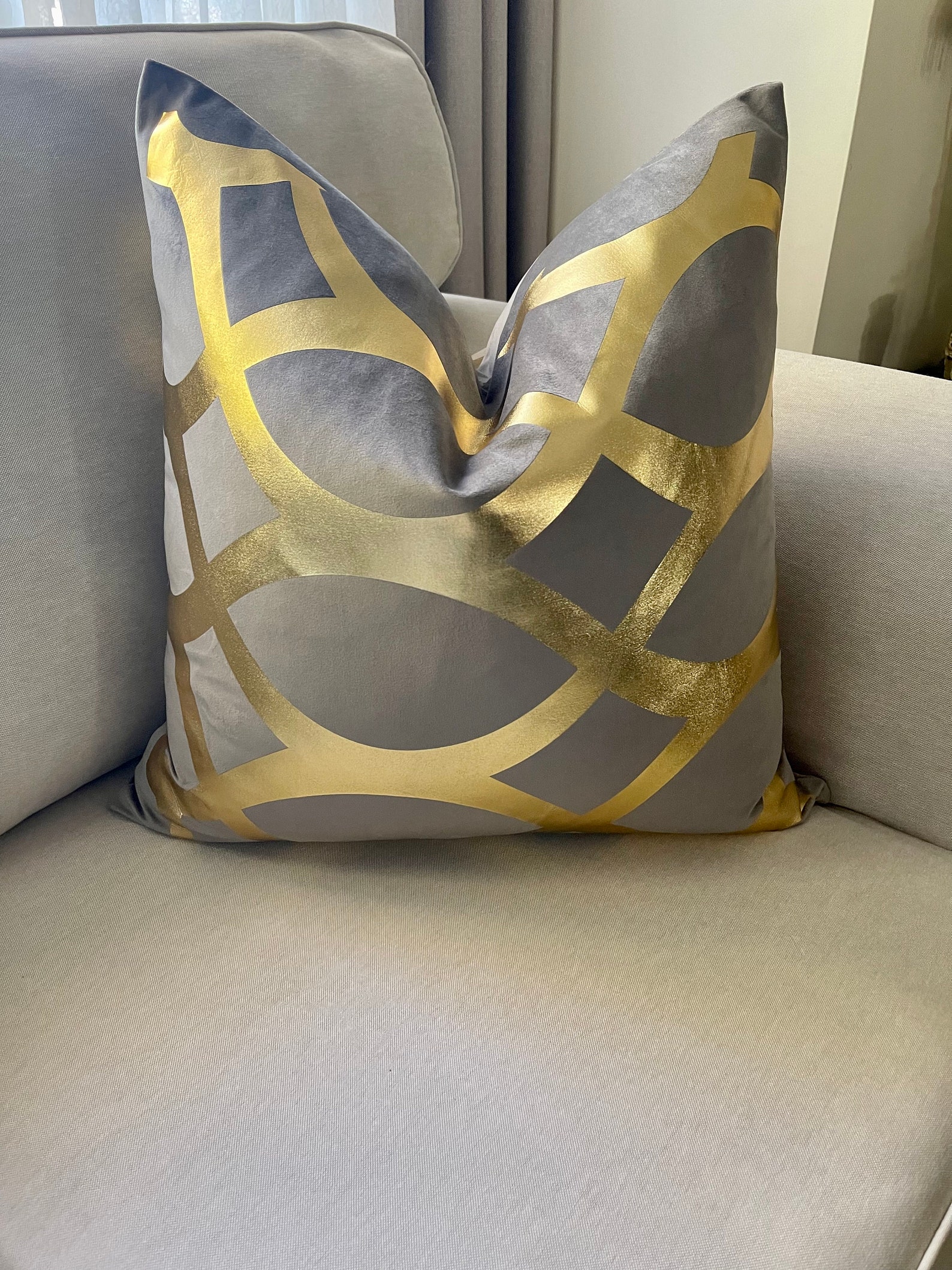 Luxury Gold Foil Pillow, Luxury Gold Glam Pillow, White and Gold ...