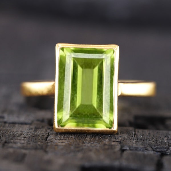 Gold Peridot Ring - Etsy