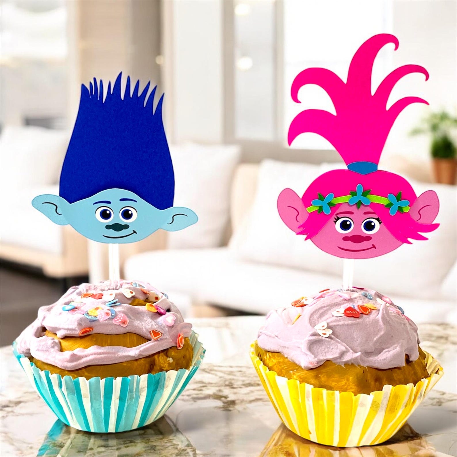 Trolls Poppy and Branch Cupcake Toppers: Party Decorations (14 Count ...