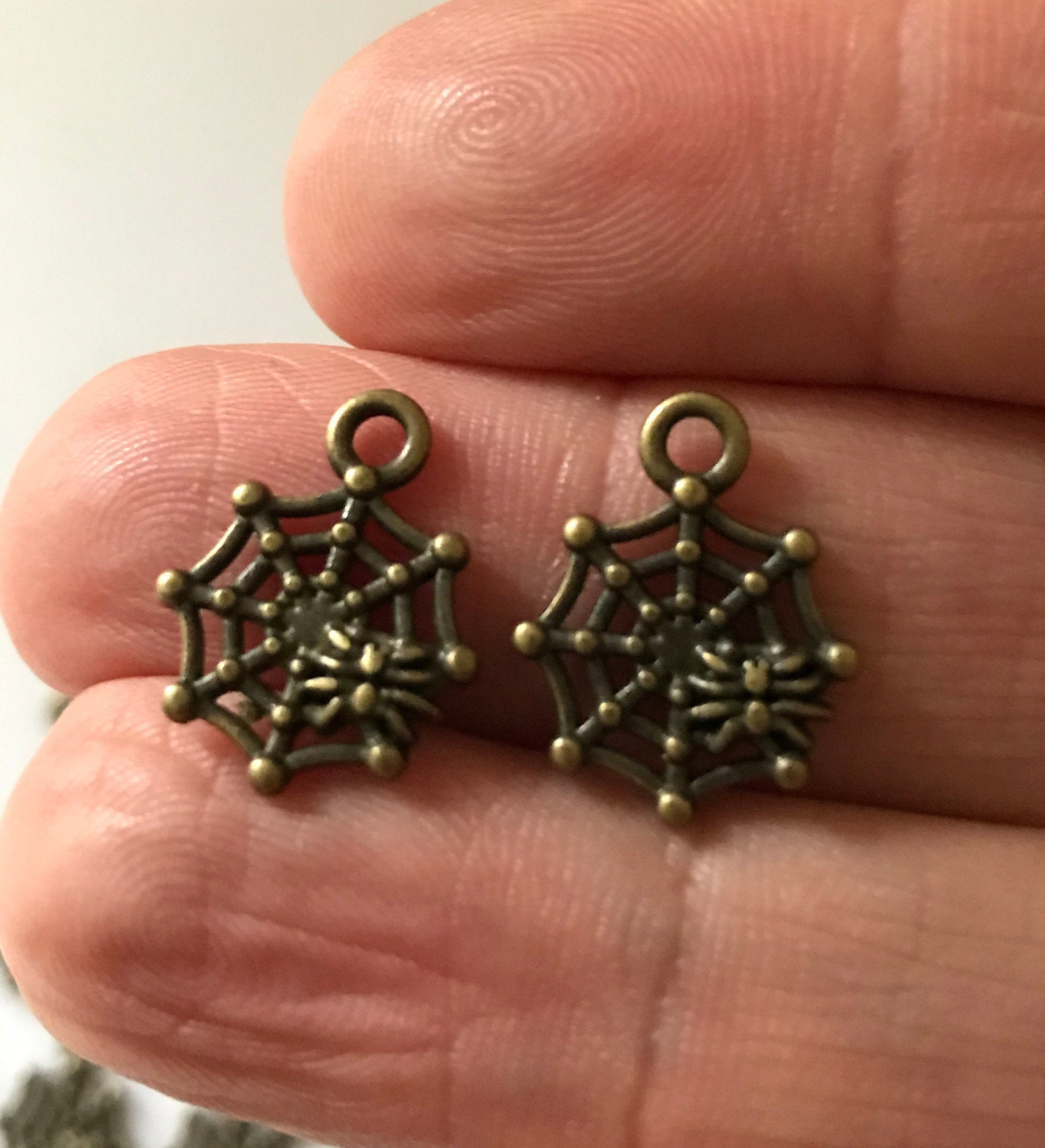 10 Antique Bronze Spider With Web Charms 17mm Long 14mm Wide - Etsy