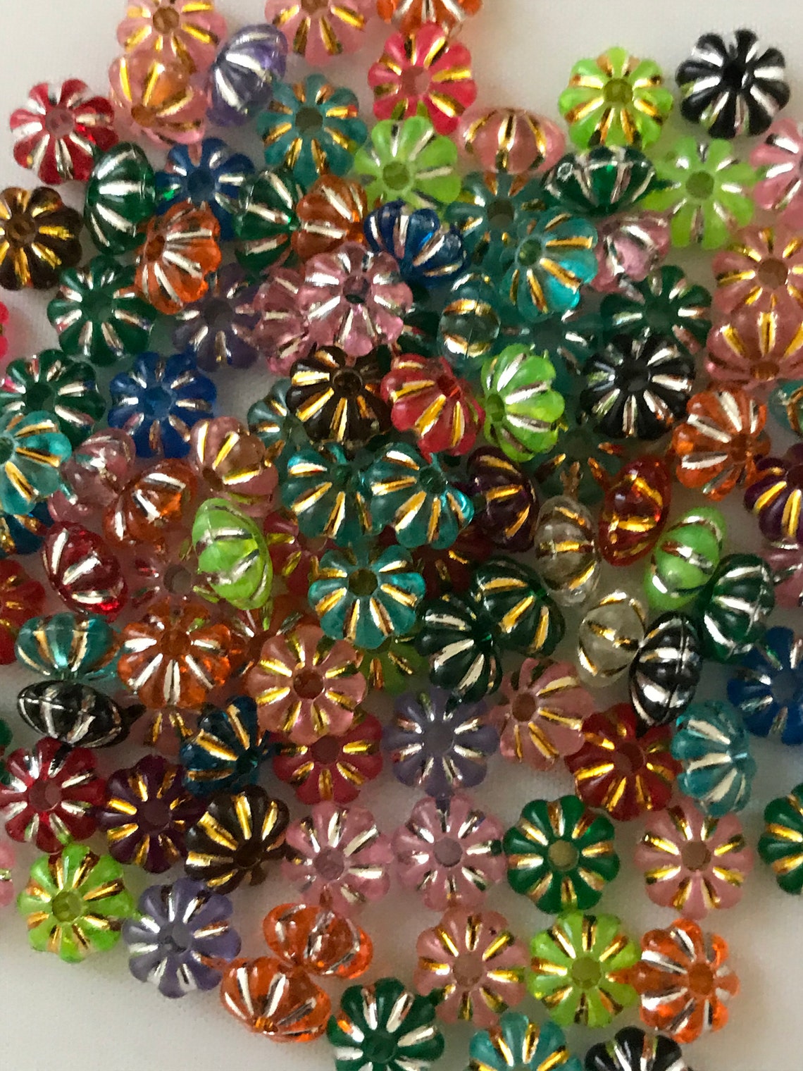 100 Mixed Colour Tiny Flower Shaped Beads 6mm - Etsy
