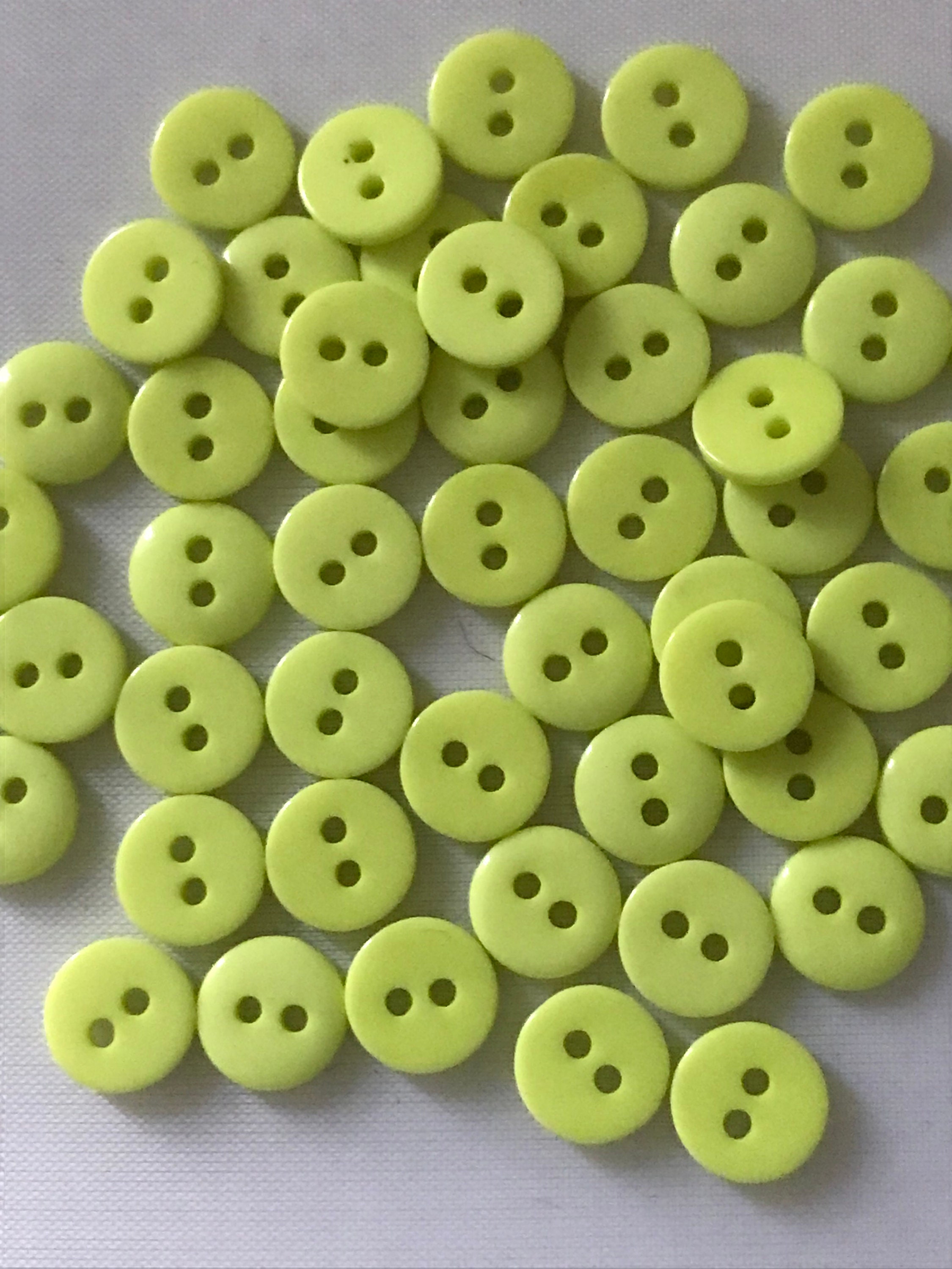 Light Green Round Plastic Buttons 9mm X 50 Pieces | Etsy