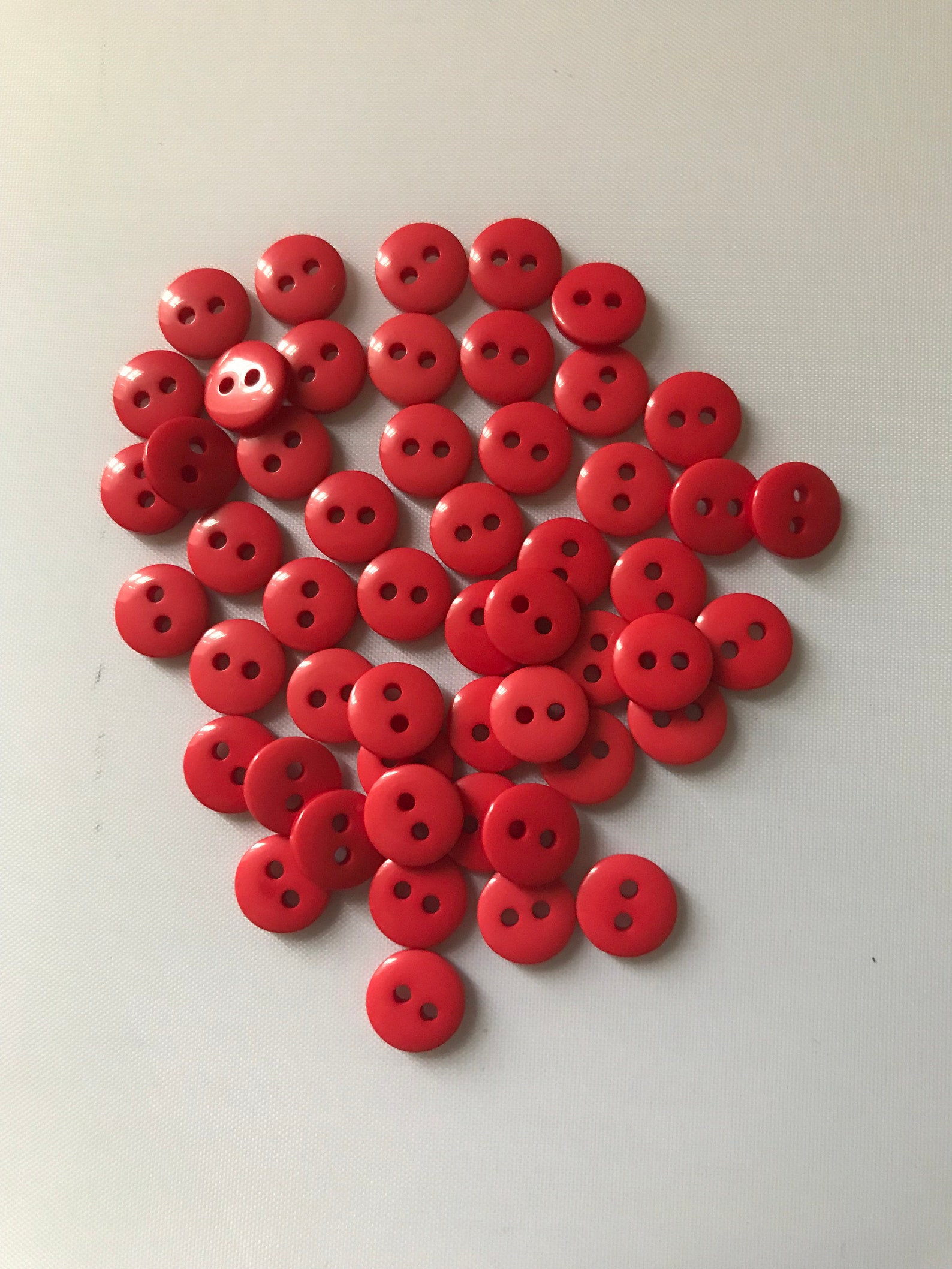 Red Round Plastic Buttons 9mm X 50 Pieces - Etsy UK