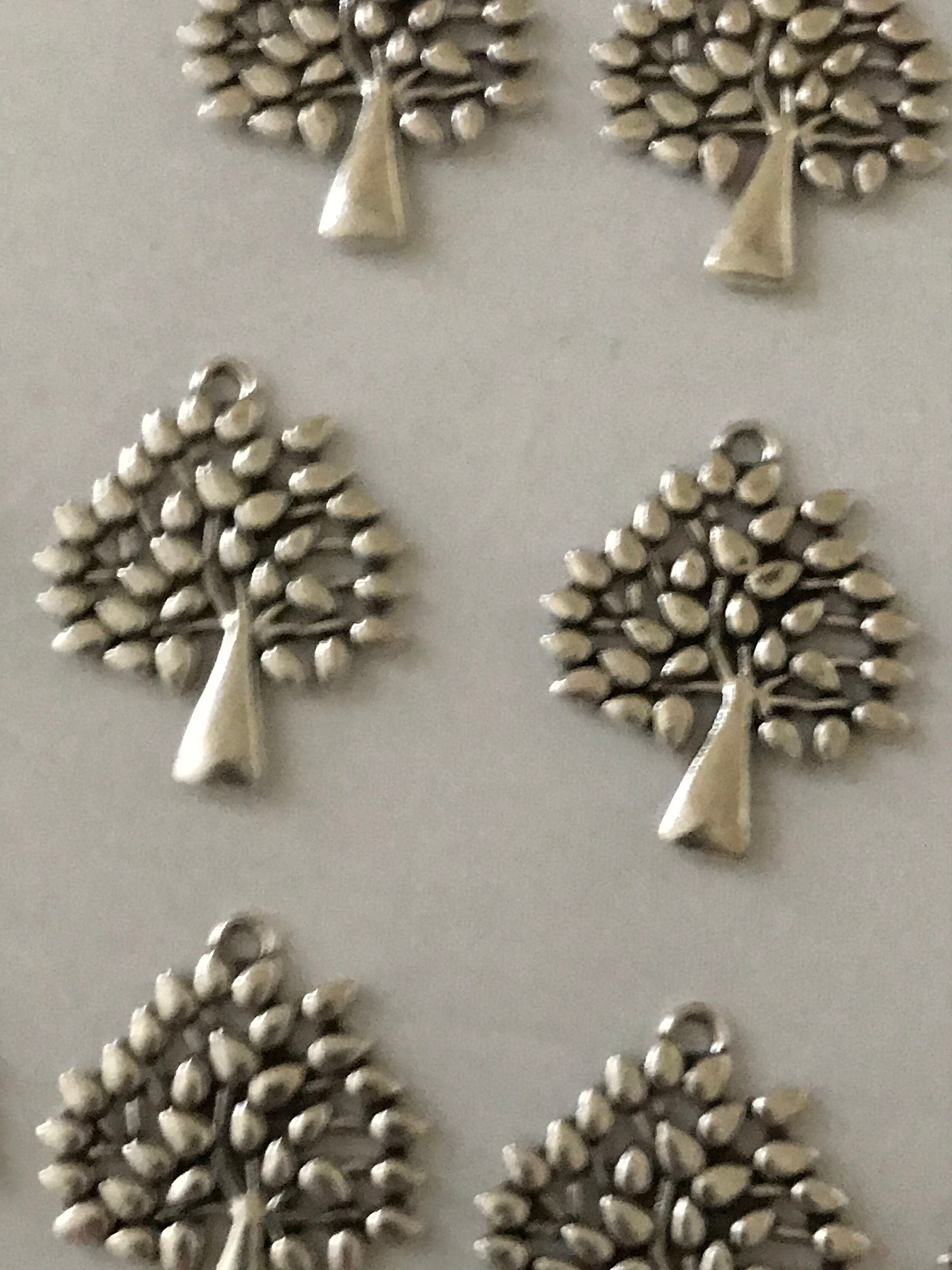 10 Leafy Tree Charms 28mm X 24mm - Etsy