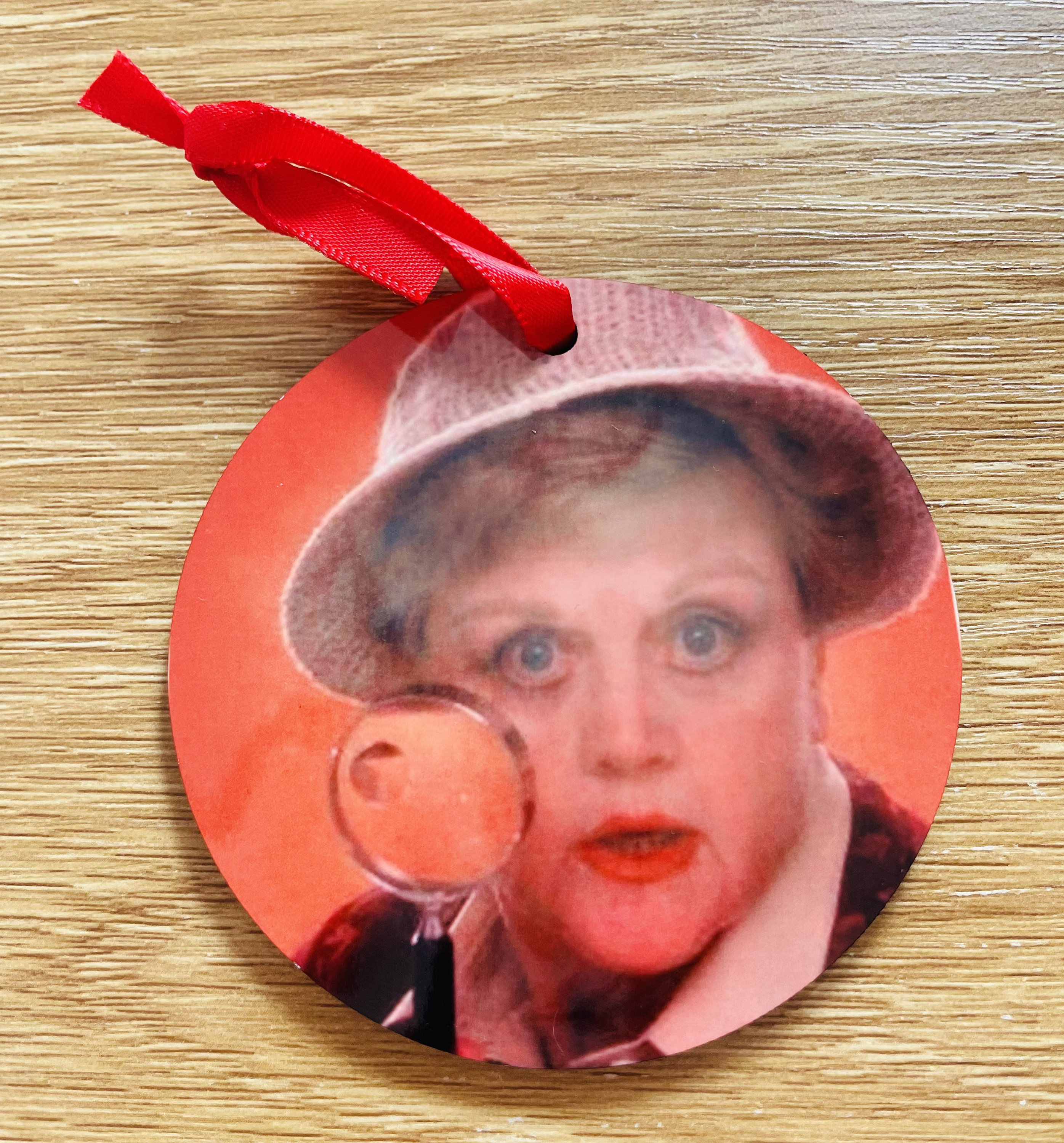 Lisa Croll's Instagram, Twitter & Facebook on IDCrawl