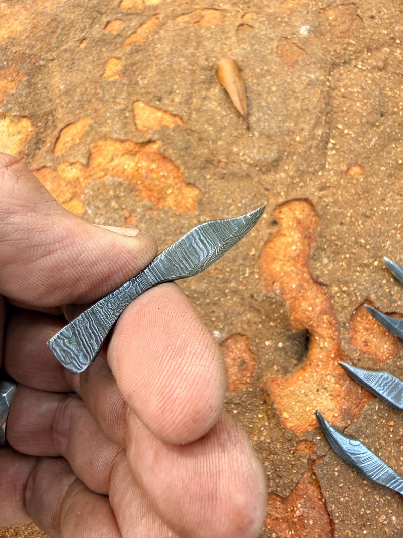 The “BMF” Hand Forged, Super Unique 62 Layer Damascus Hat Band Knife - Etsy