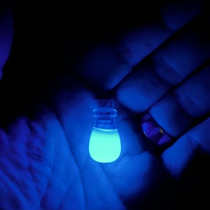 Magic Potion Bottle Necklace Renaissance, Fairy, Wizard, Dragon ...