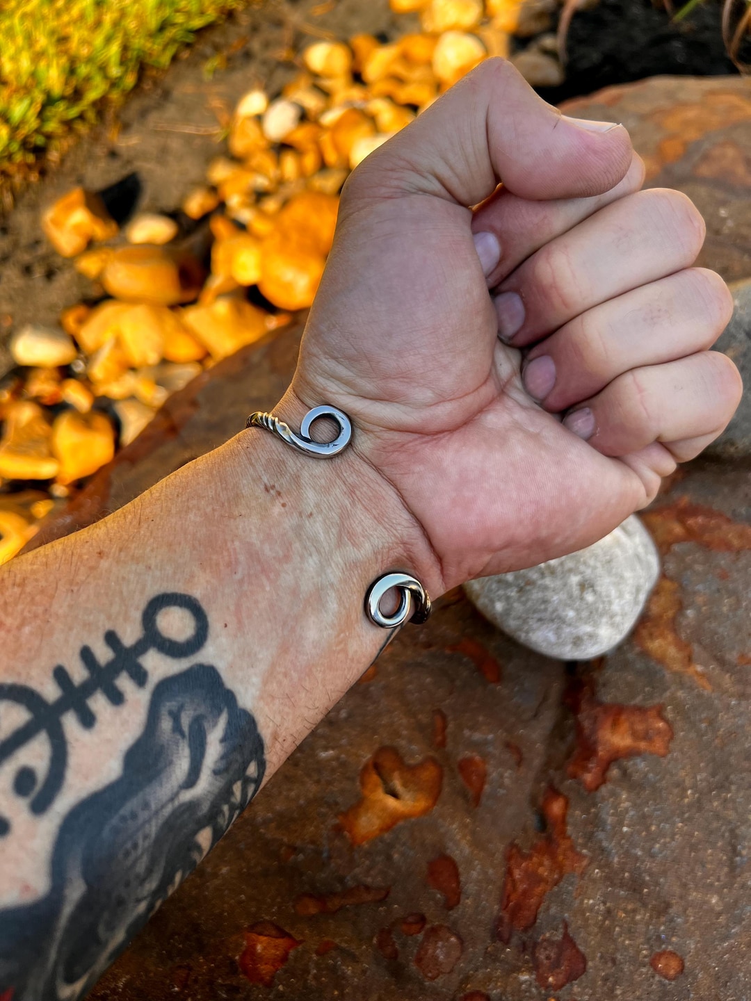 The “zahra” the Ultimate Symbol of Pure Love and Hope. Thin, Dainty ...