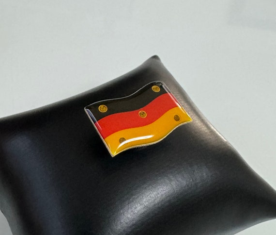 Proud symbols: Vintage Germany flag pin badge - an el… - Gem