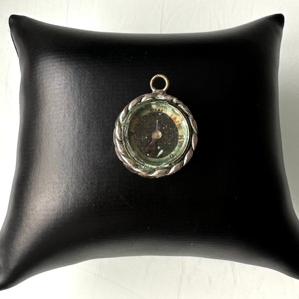 Josh Gates Necklace - Etsy