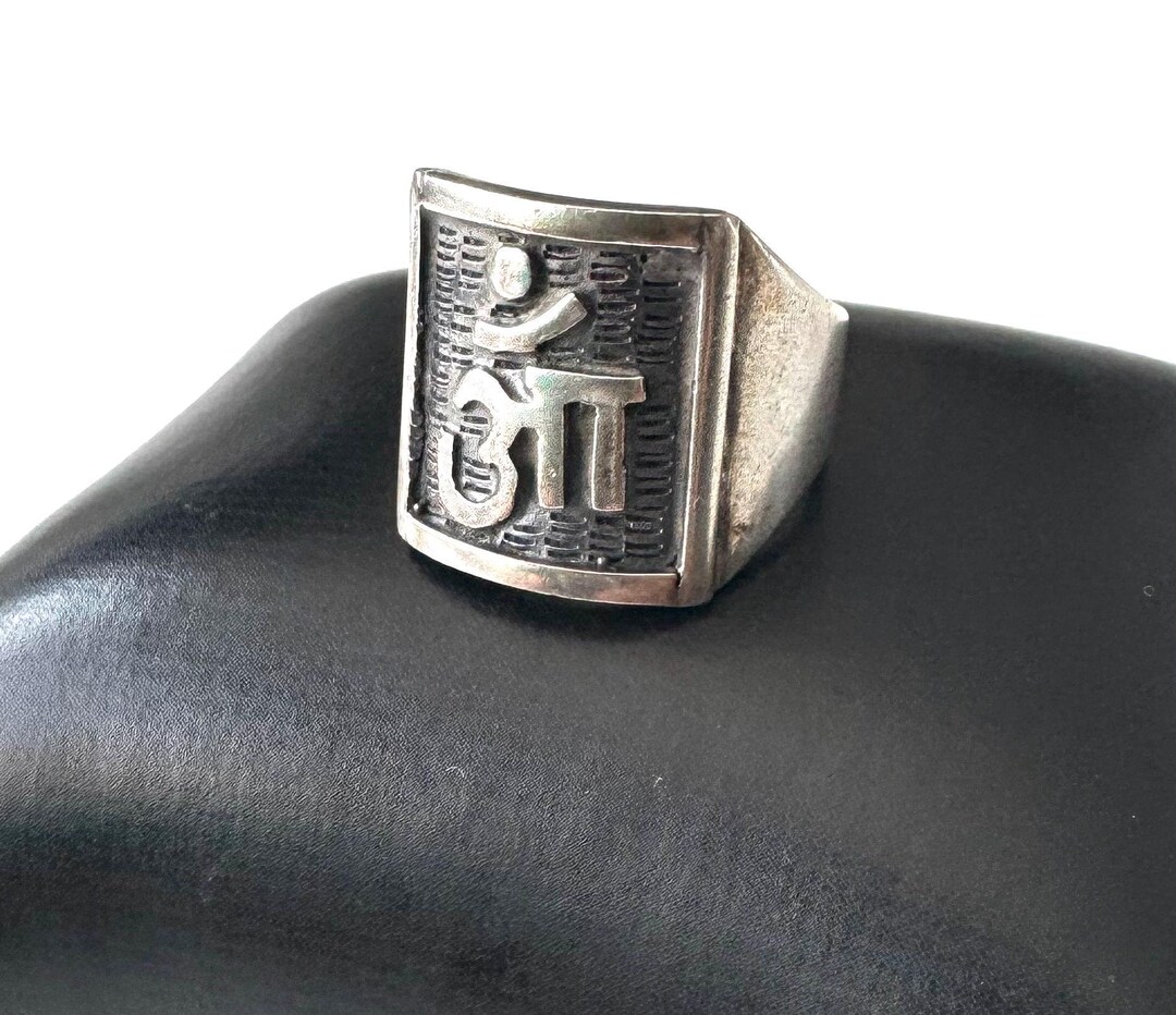 Men's Signet Ring 925 Silver Ring With Om Ohm Symbol Hindu Buddhism ...