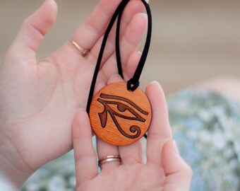 Eye of Ra Amulet - Etsy