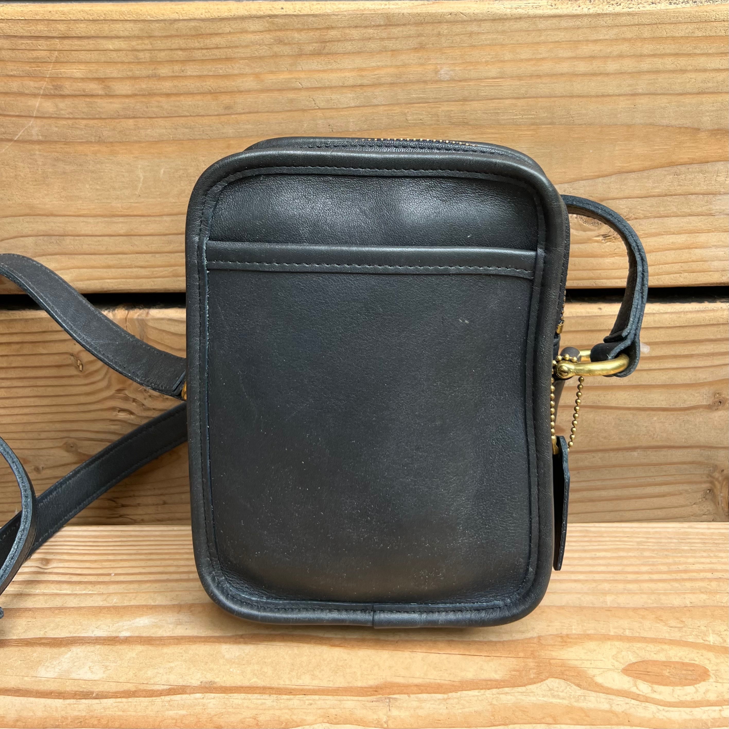 COACH VINTAGE LEATHER SMALL CAMERA BAG 9973 - munimoro.gob.pe