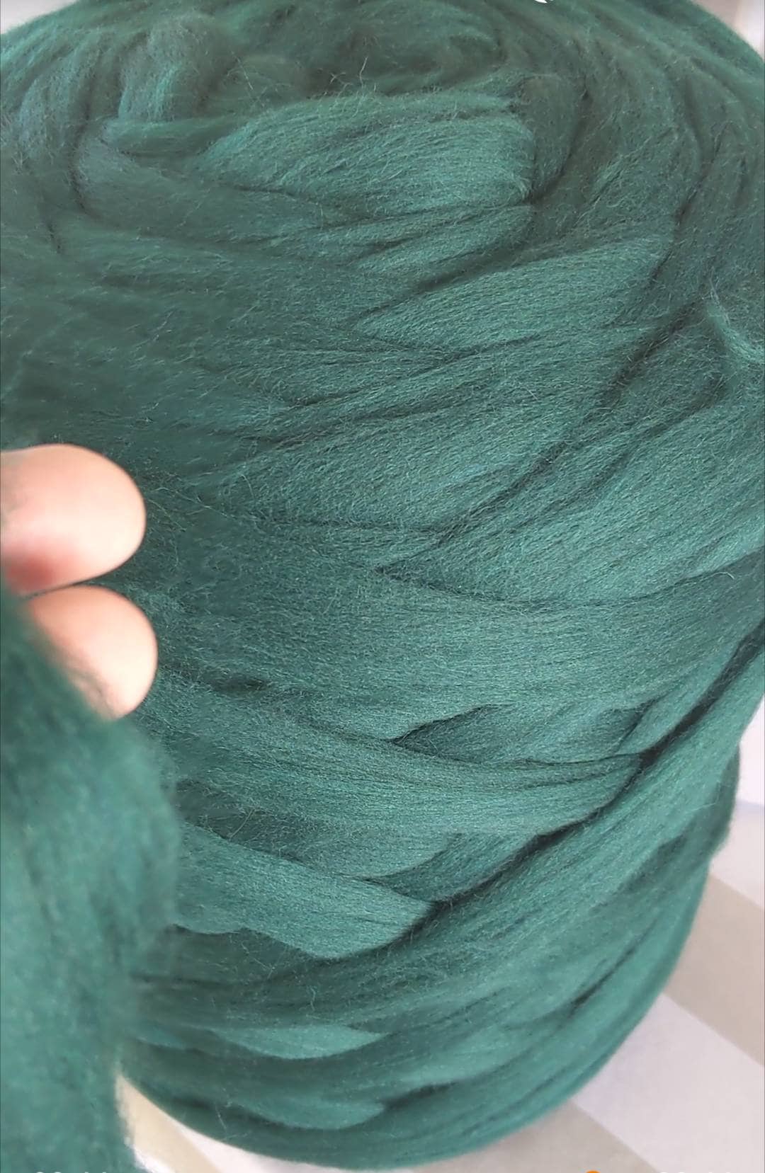 Wool Roving, Bulk English Green Color Wool Top Fiber Spinning, Felting ...