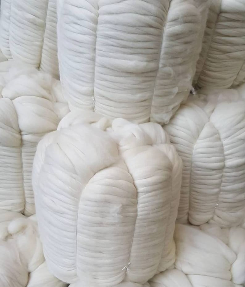 21 Lb Wholesale Wool Roving, Natural Un Dyed White Wool Top Fiber ...