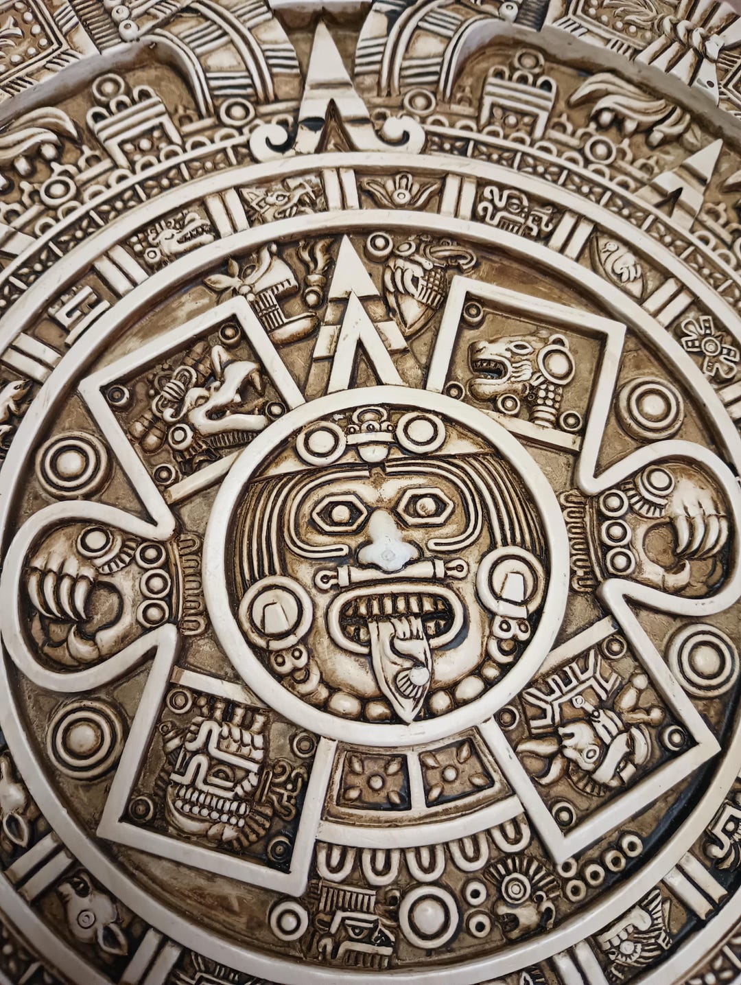 Large Vintage Aztec Mayan Calendar Wall Plate. 10.5" - Etsy