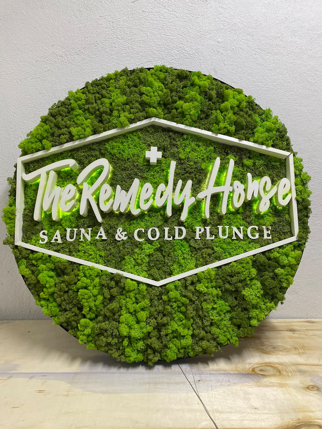 Custom Reindeer Moss Sign: Vertical Moss Wall Art - Etsy