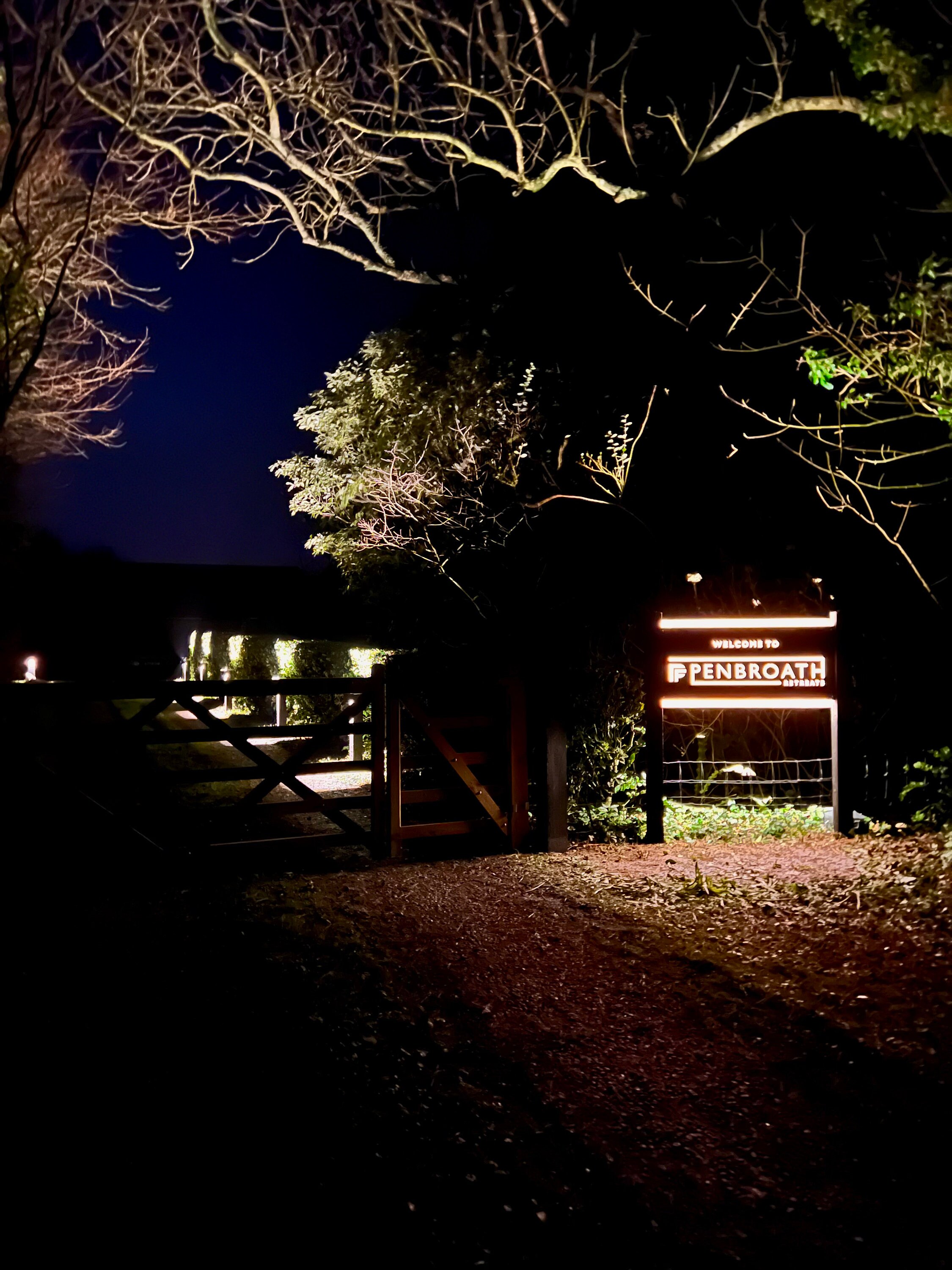 CORTEN rusted Steel LED Backlit Sign Backlit Business - Etsy Canada