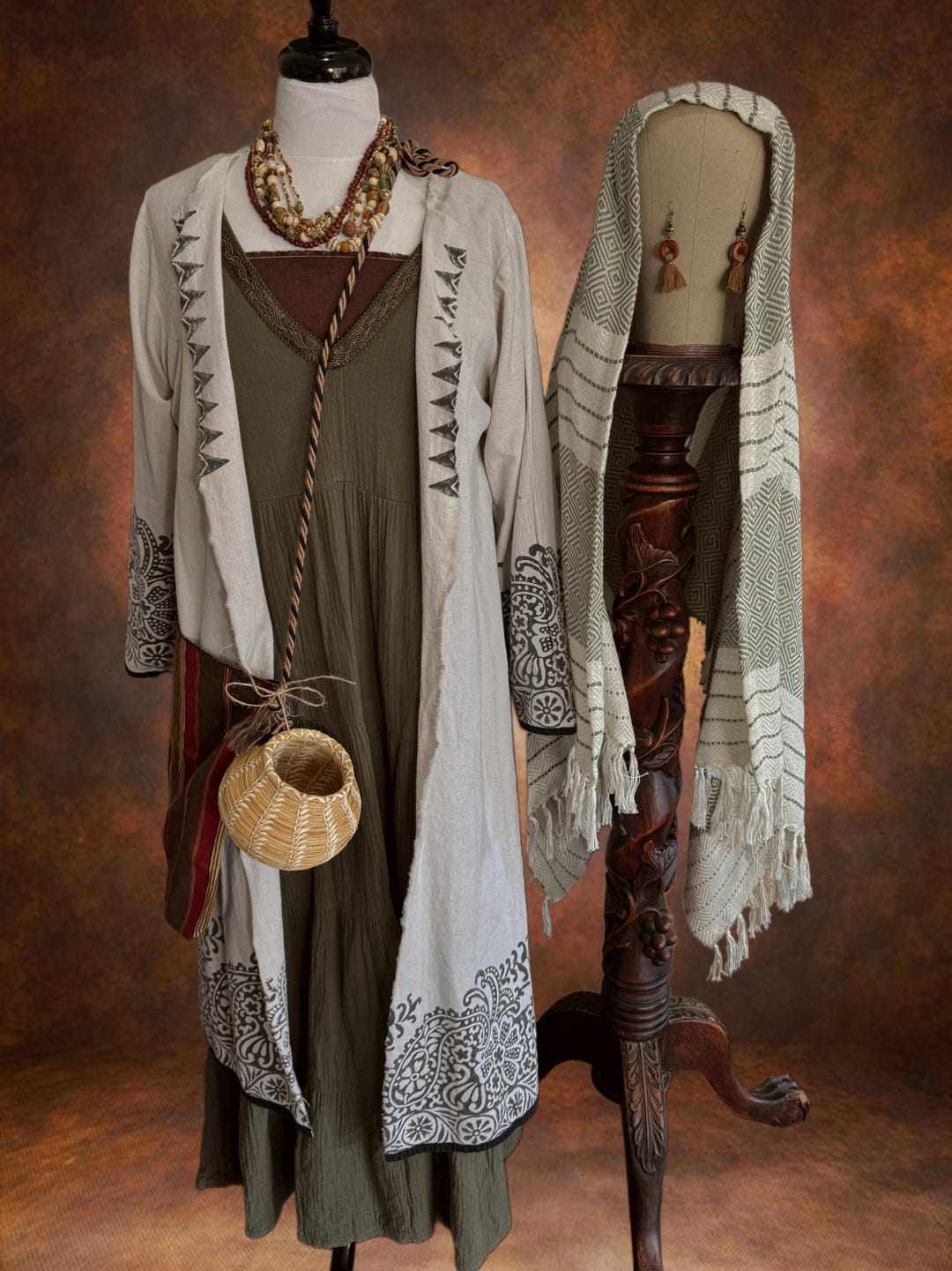 56 Custom Order - the Chosen Costume - Etsy