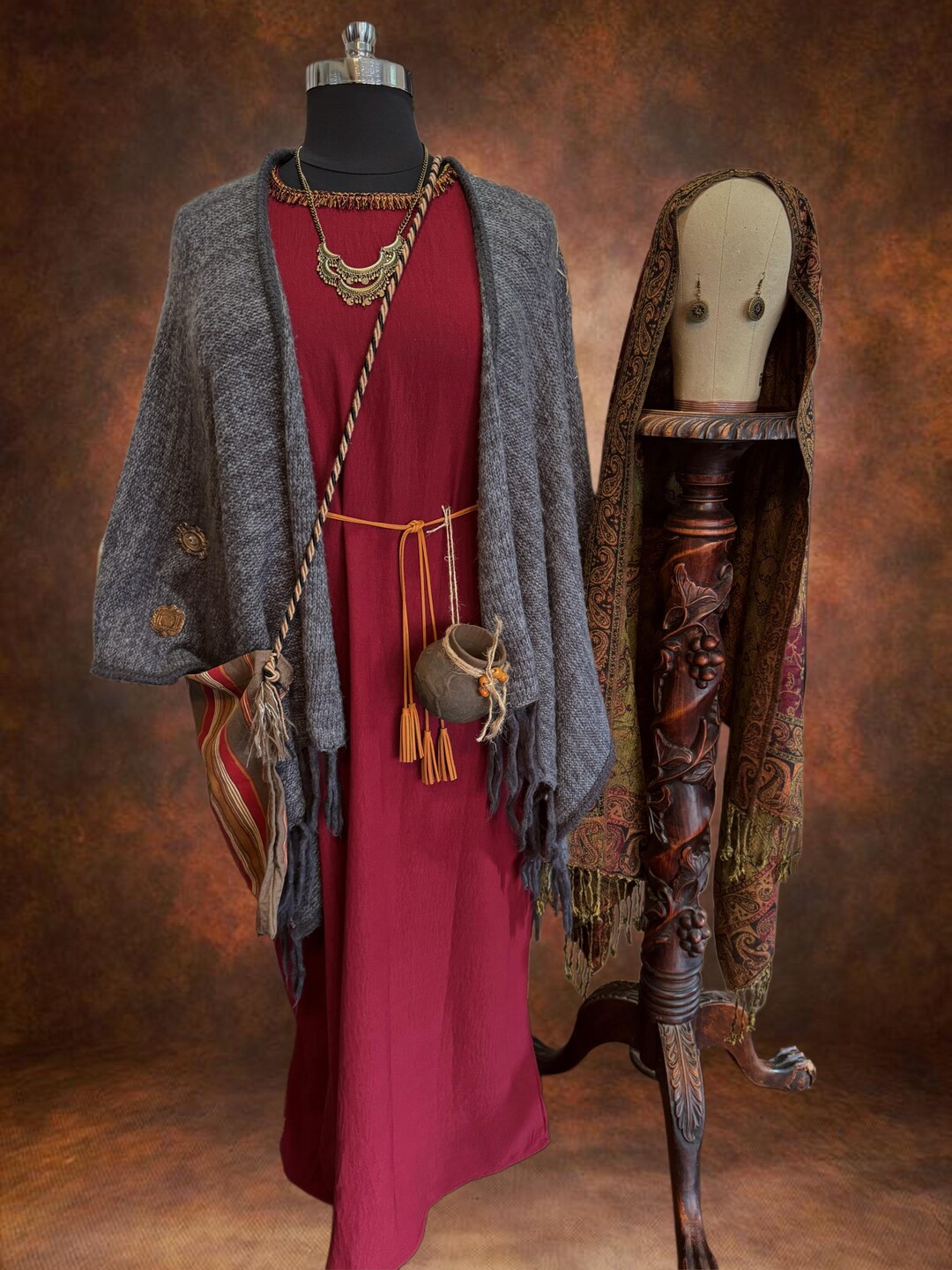 80 Custom Order - the Chosen Costume - Etsy
