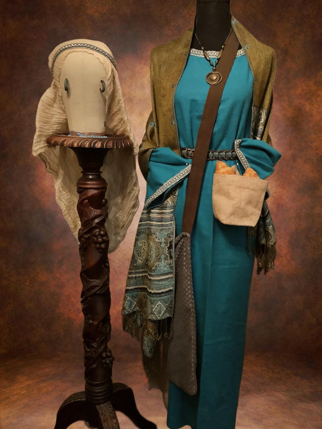 29 Custom Order - the Chosen Costume - Etsy