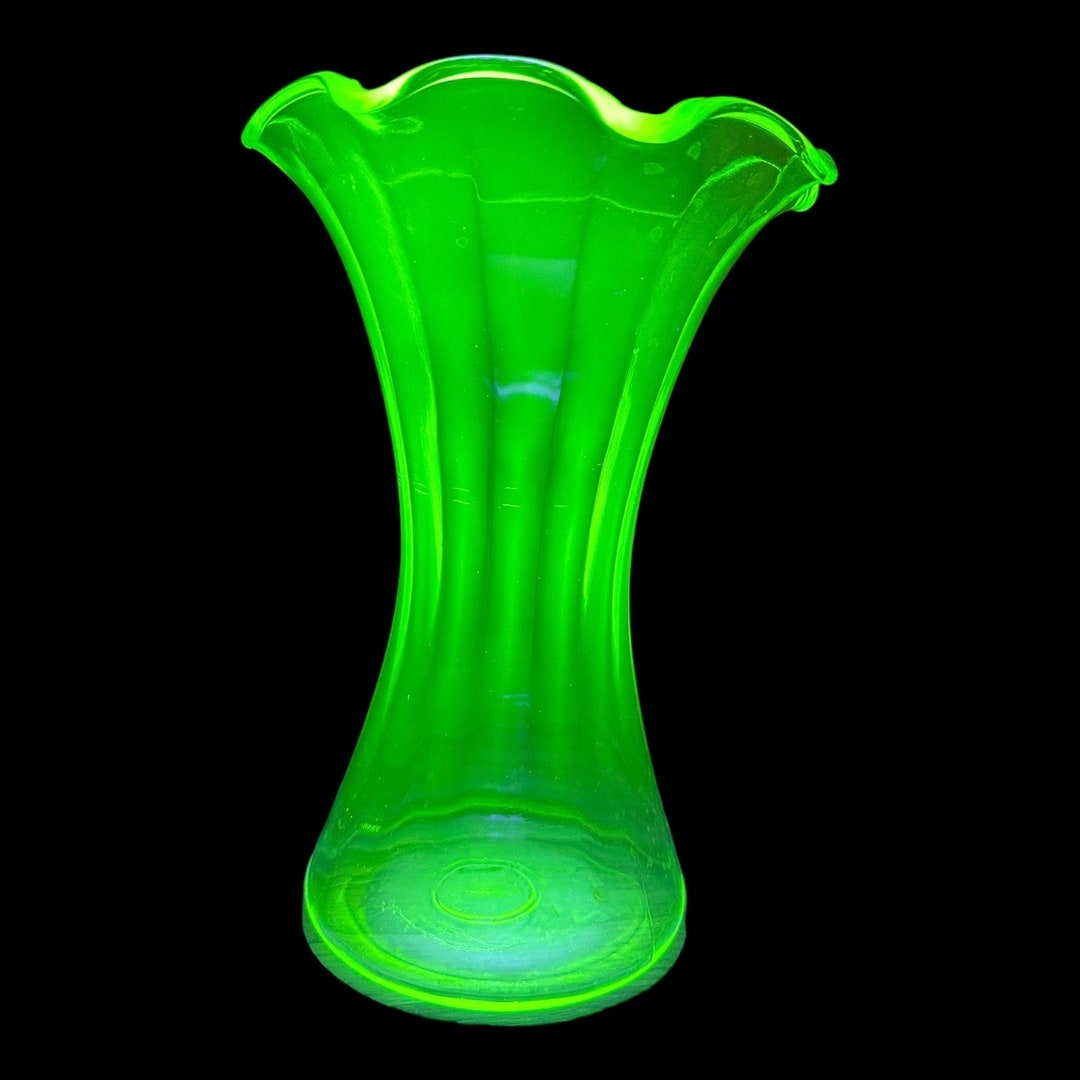 Uranium / Vaseline Glass Vase - Etsy