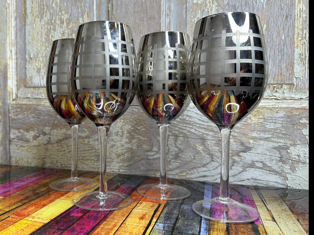 Set of 4 Glamour Wine Glasses by Circleware Crystal - Etsy