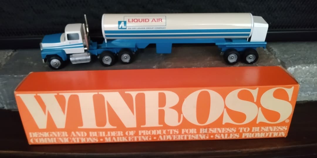 Winross 1/64 Tanker Trucks - Carlos R Leffler Inc - Liquid Air - BP Gas ...